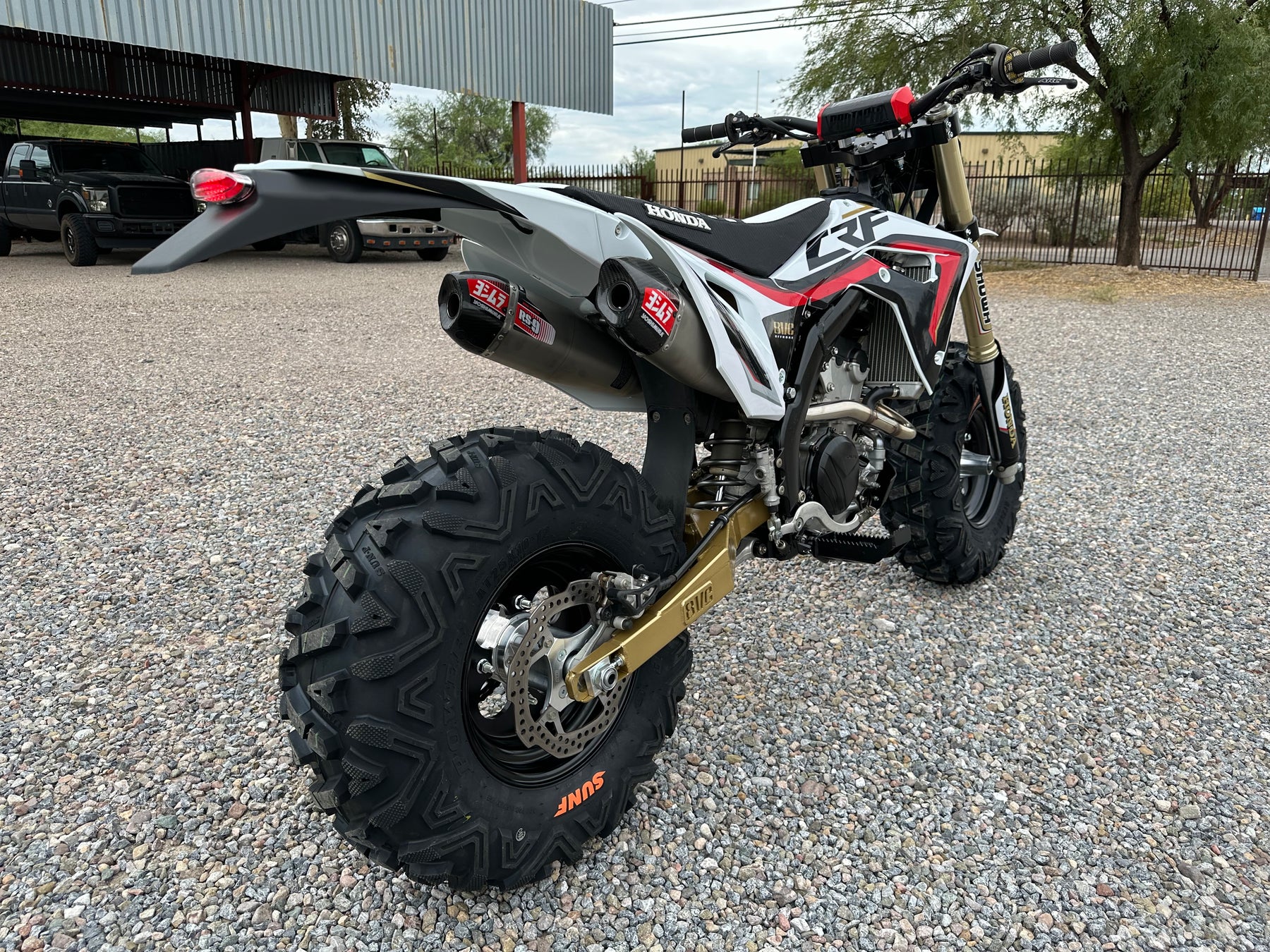 CRF250R / CRF250X Complete Big Wheel Kit – BVC Big Wheels
